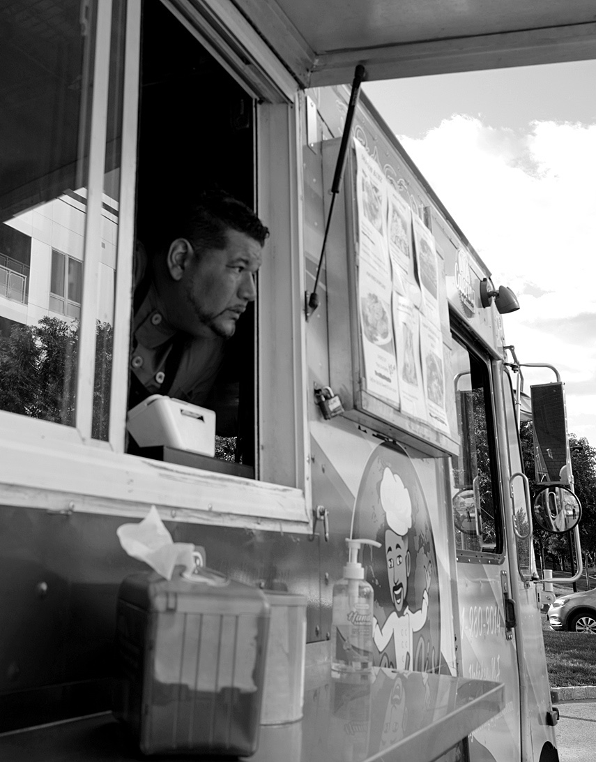 Using cars as a frame - let’s see yours - Other - Leica Forum